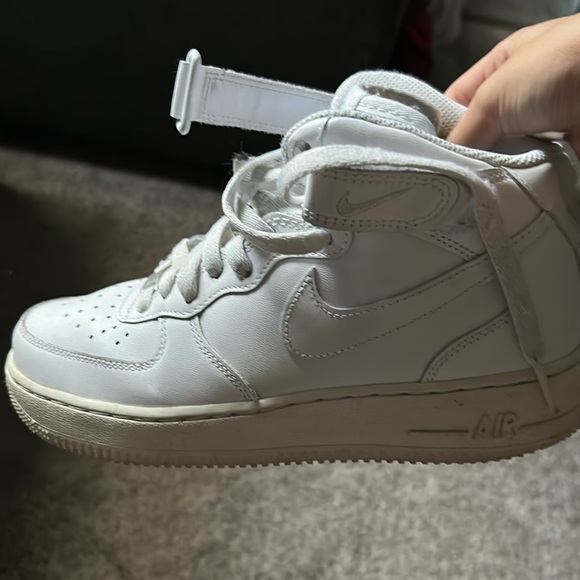 Nike | Shoes | Nike White Hightop Sneakers | Poshmark